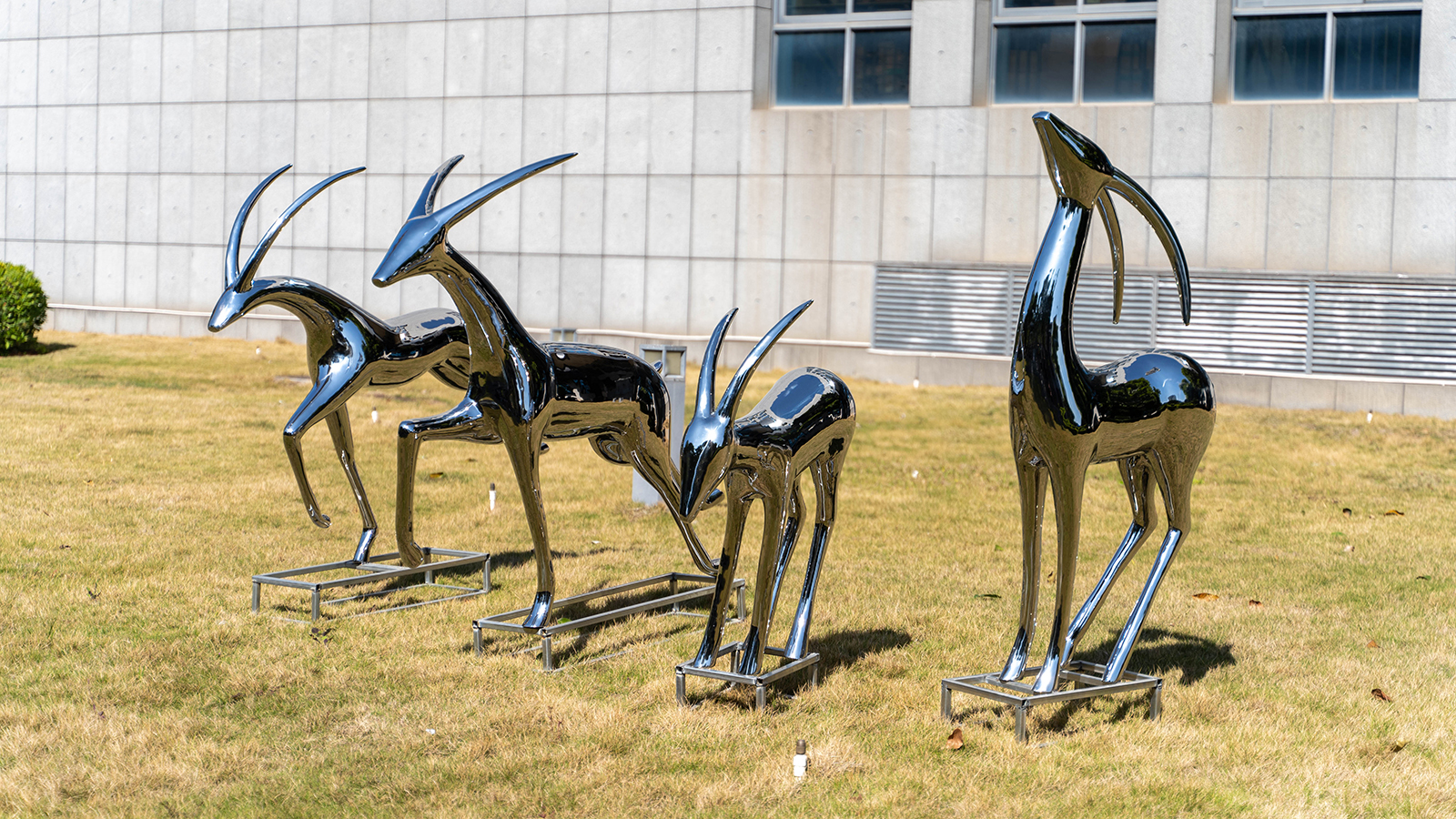 Large Standing Metal Antelope Sculpture Outdoor Modern Garden Art ...